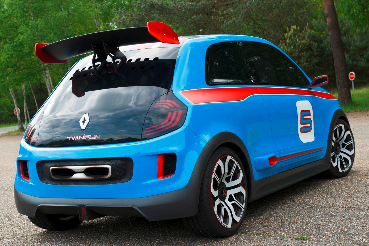 Photo 3 - La Twin'Run était animée par un V6 central-arrière de 320ch ...