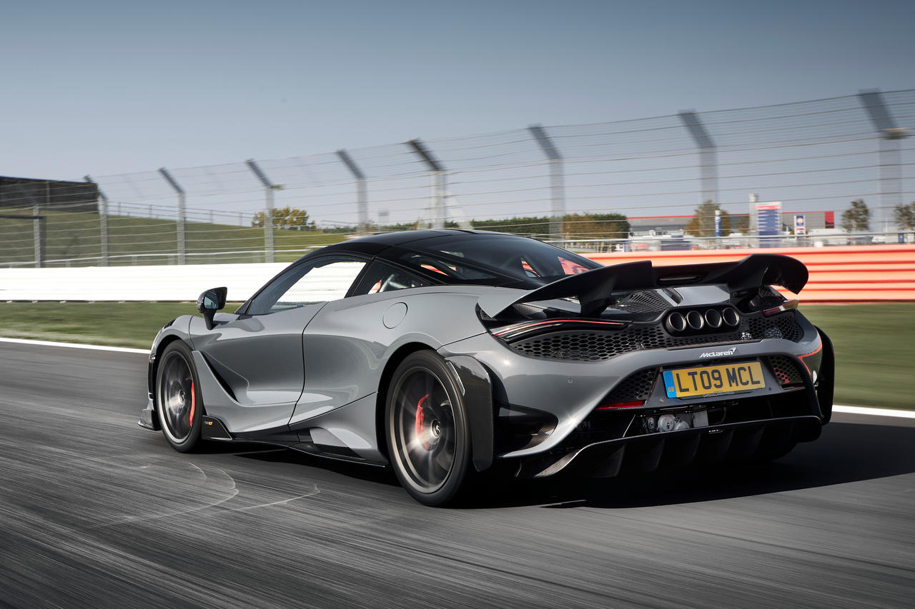 Photo - McLaren 765 LT : 1 immatriculation - Les supercars neuves les plus vendues en France en 2023