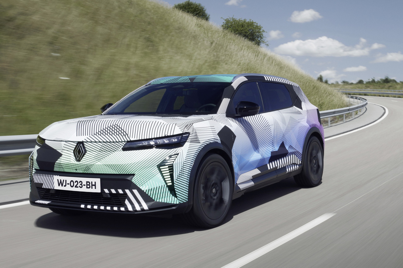 Renault Scénic (2024). Premières photos et nouvelles infos sur le SUV ...