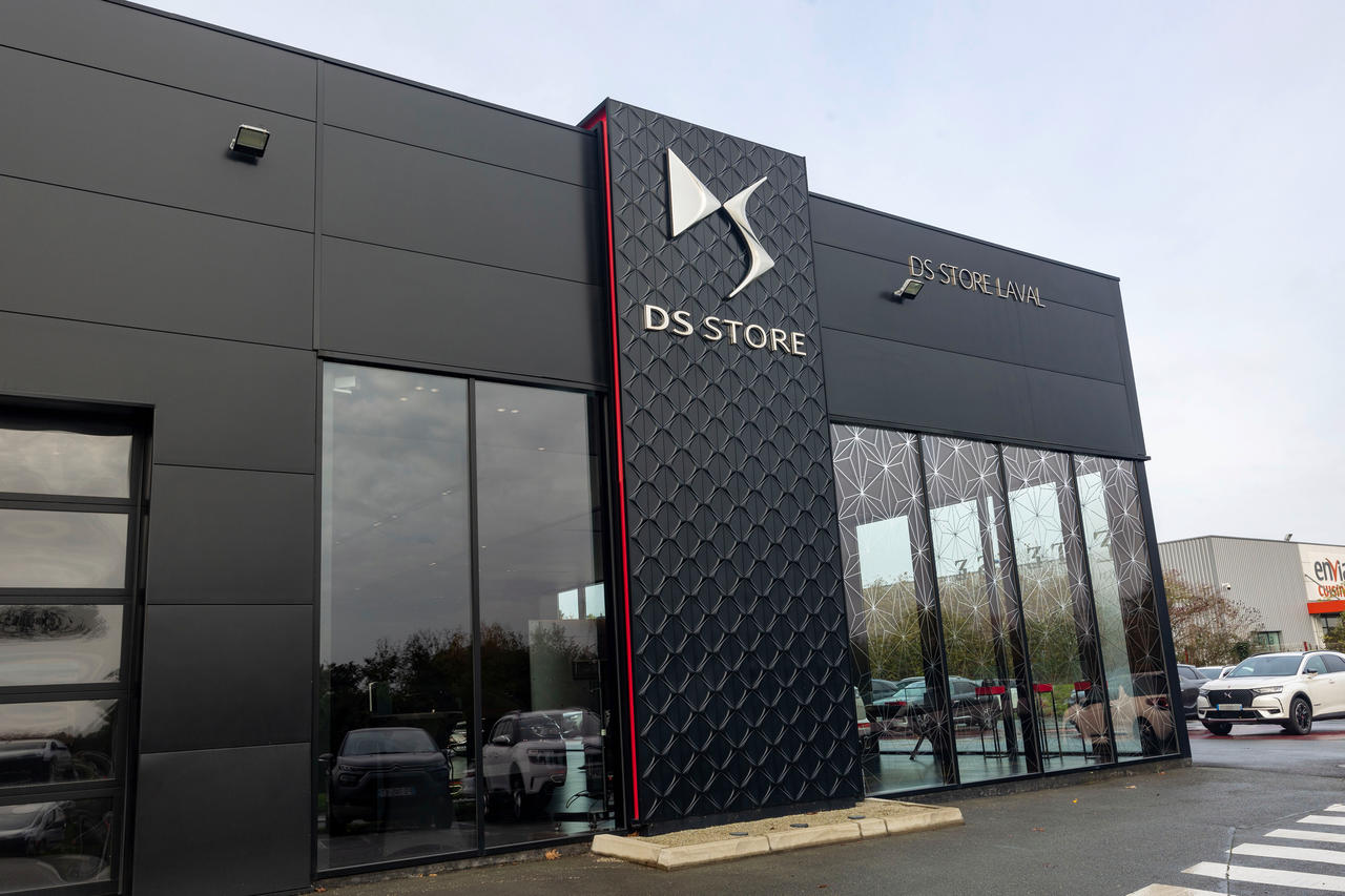 Photo 1 - ds store gemy laval - DS. Le top 10 des distributeurs automobiles en France en 2022