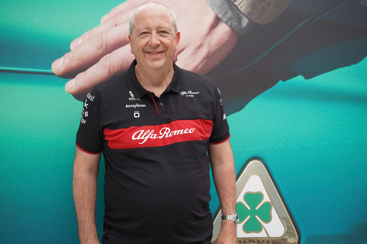 Photo 3 - Jean-Philippe Imparato, le patron d'Alfa Romeo, a eu l'idée ...