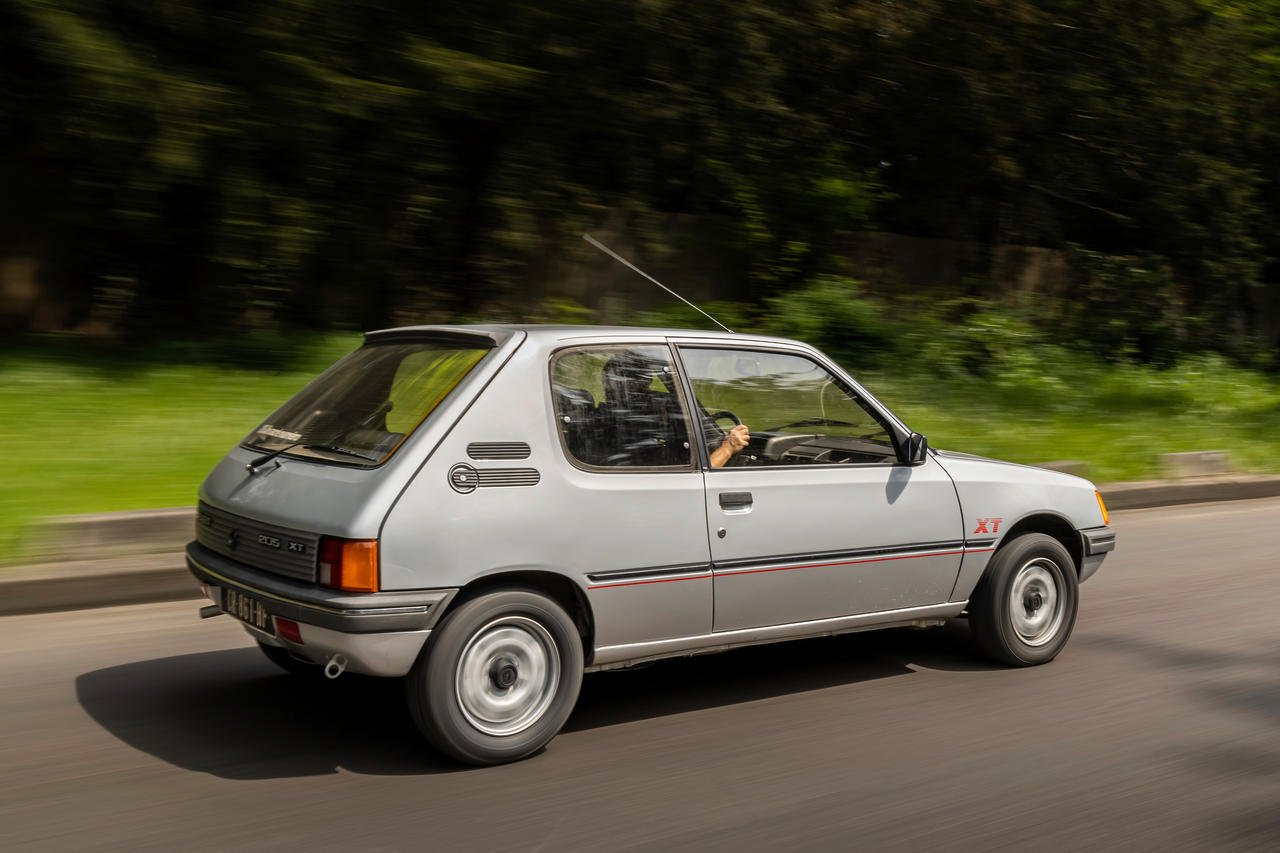 Essai rétro Peugeot 205 XT et CTI. Il n'y a pas que la GTI dans la vie