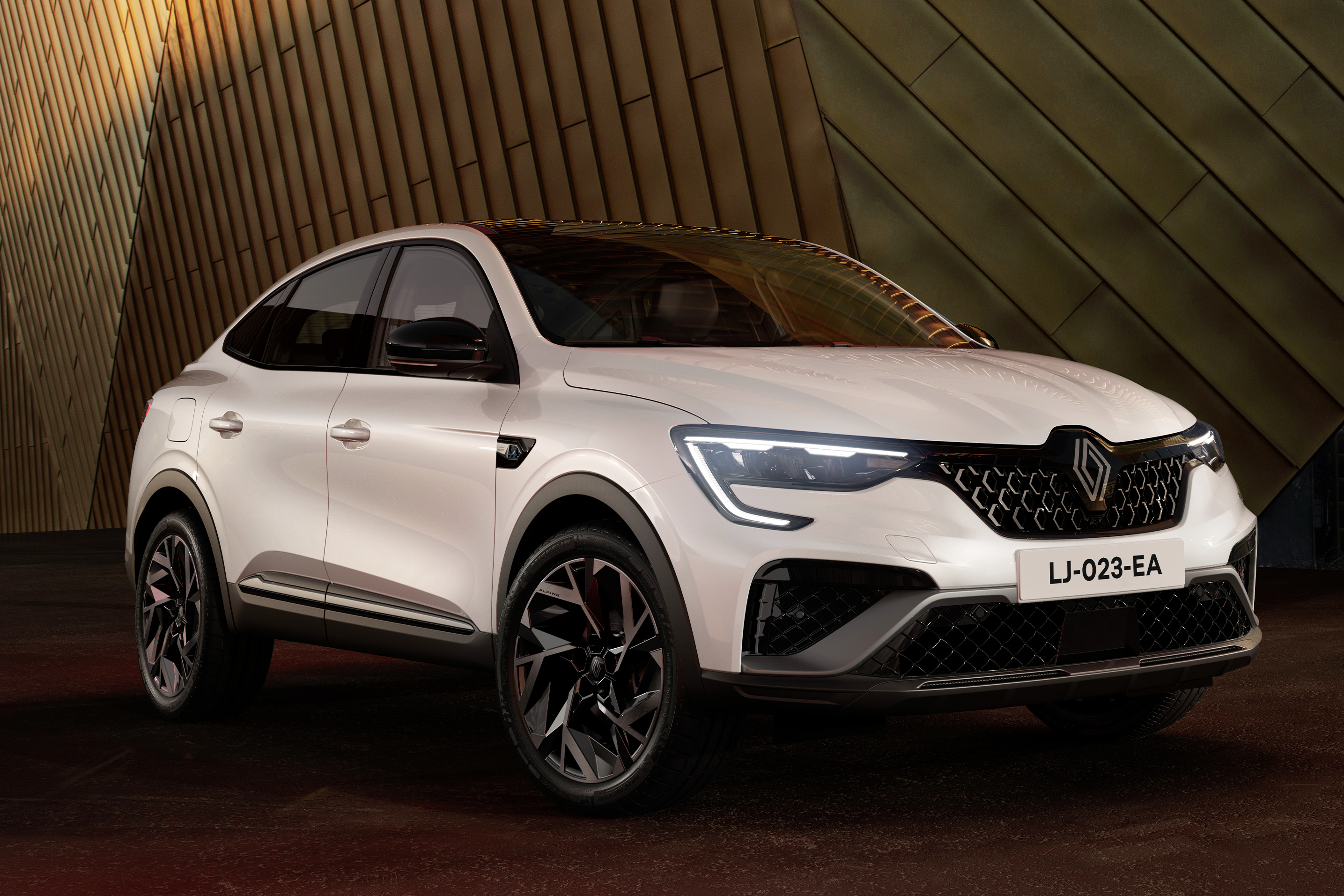 Renault Arkana restylé (2024). Lifting discret et version Esprit Alpine ...