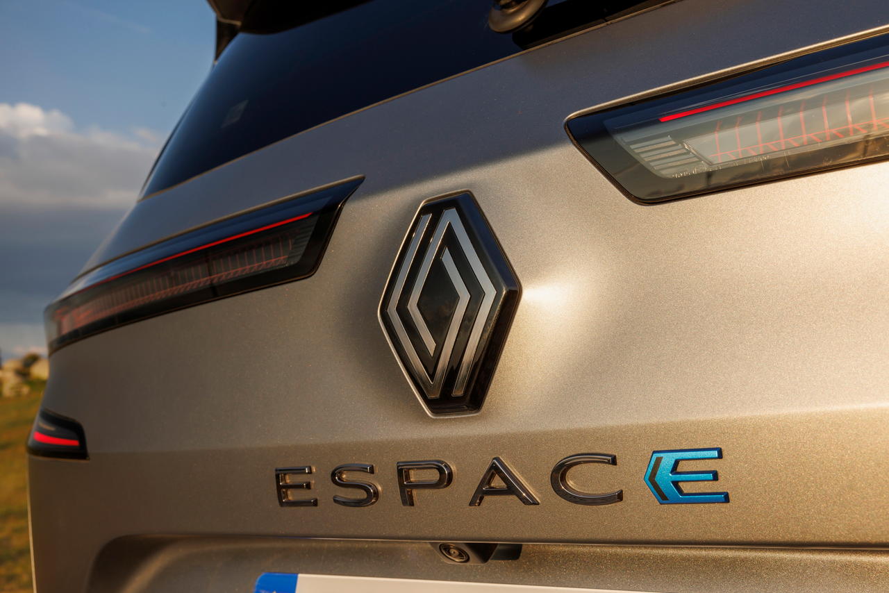 Photo 5 - essai, prix et avis renault espace 6 - Renault Espace 6 (2023 ...