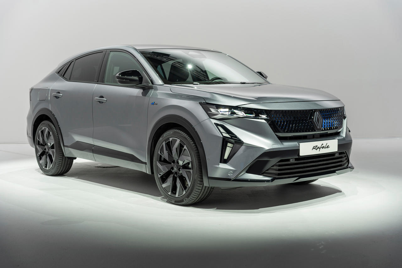 Photo 3 - Il possède les attributs du SUV Coupé avec sa ligne de toit ...