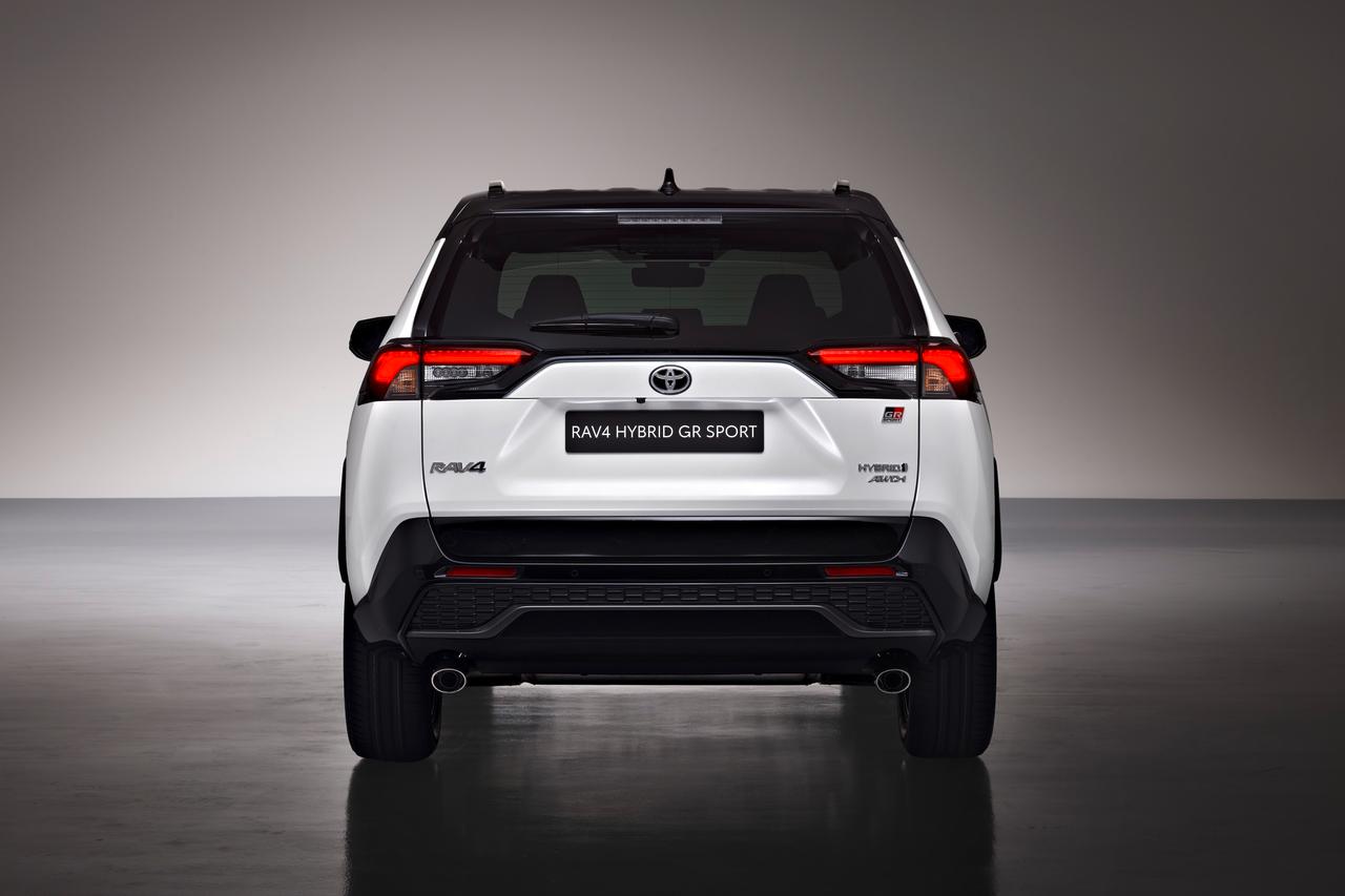 Toyota RAV4 (2022). Nouvelle finition GR Sport pour le SUV hybride