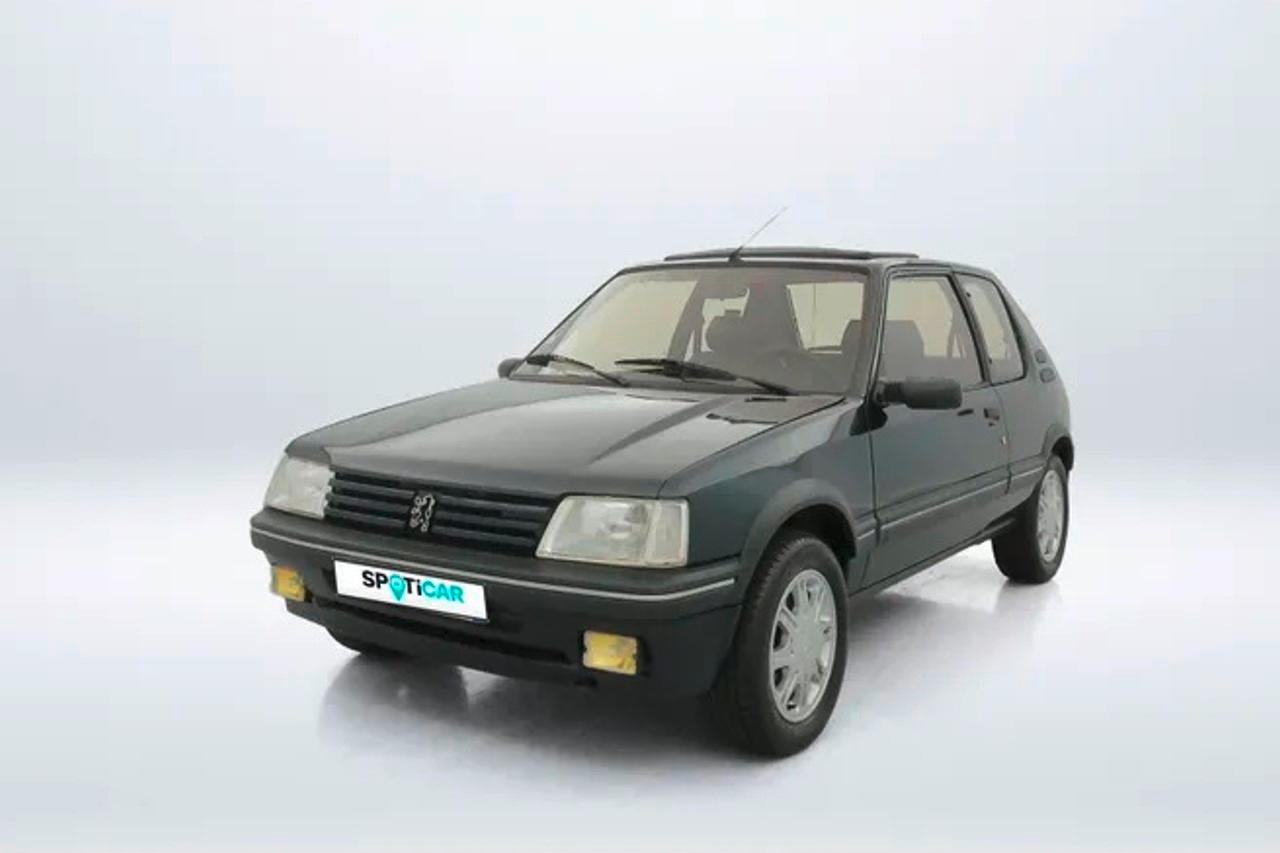 Photo 16 - Peugeot 205 Gentry (1992) 77 815 km : 19 990 € - Peugeot 205 ...