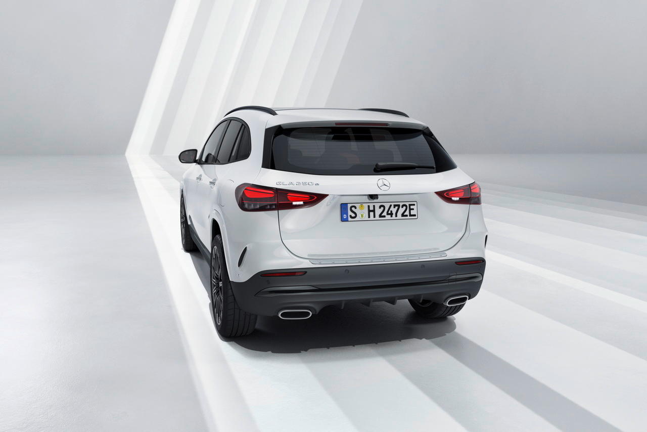 Mercedes GLA (2023). Prix et équipements du SUV compact restylé
