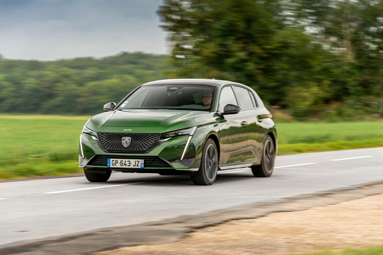 Photo 9 - Essai Peugeot e-308 - Essai Peugeot e-308 et Renault Mégane E ...