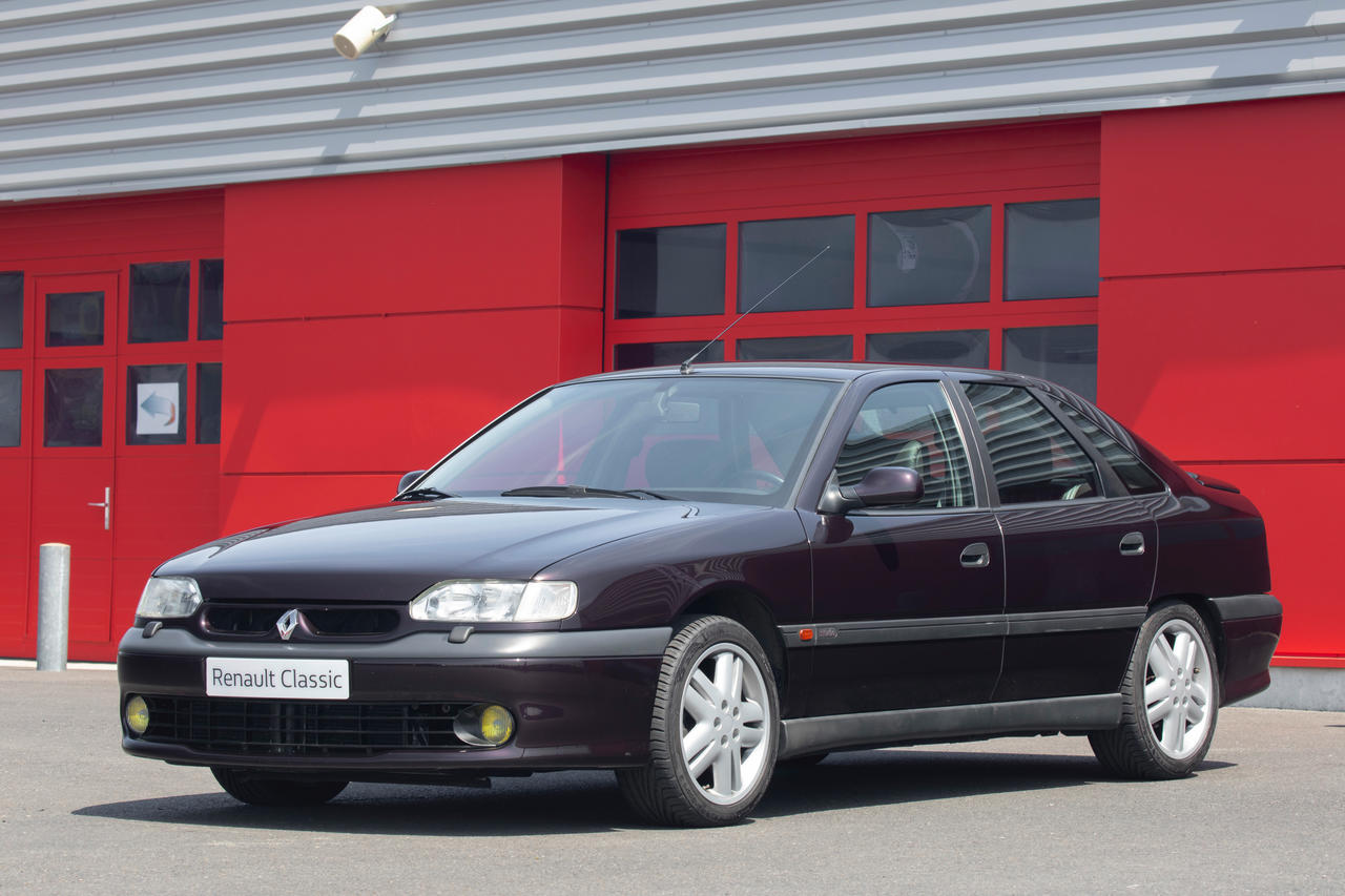 Photo 15 - La Safrane Biturbo a vu son V6 retravaillé par le célèbre ...