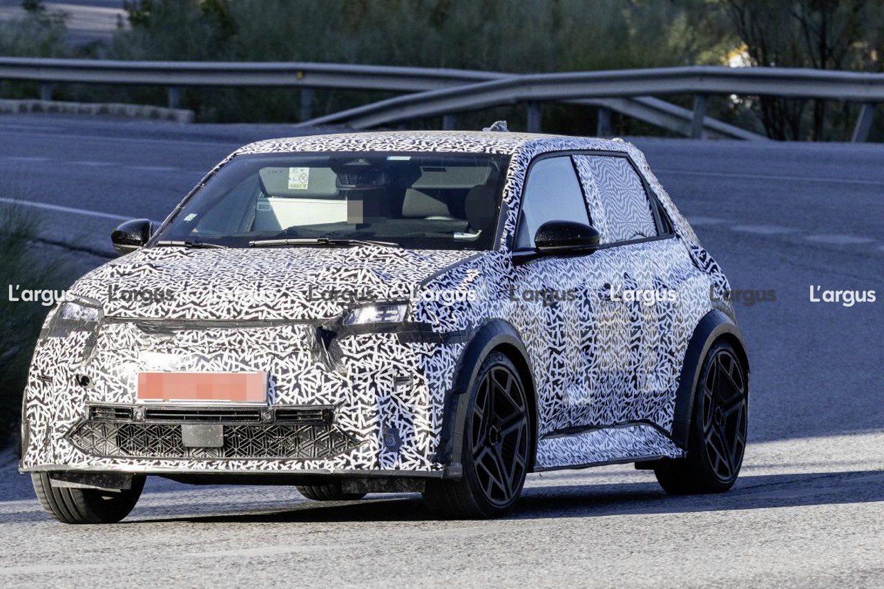 Alpine A290 (2024). La citadine sportive électrique en montre déjà plus