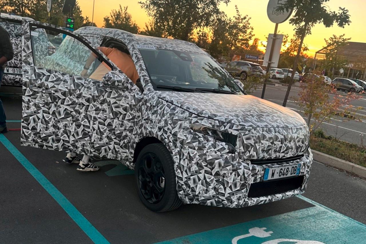 Nouvelle Citroën ë-C3 (2024). La citadine électrique circule déjà en France