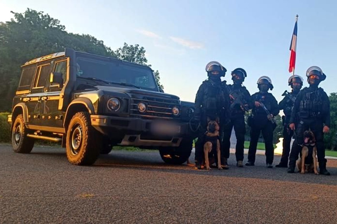 Photo 1 - Le RAID se dote d'Ineos Grenadier. - Le 4x4 Ineos Grenadier ...