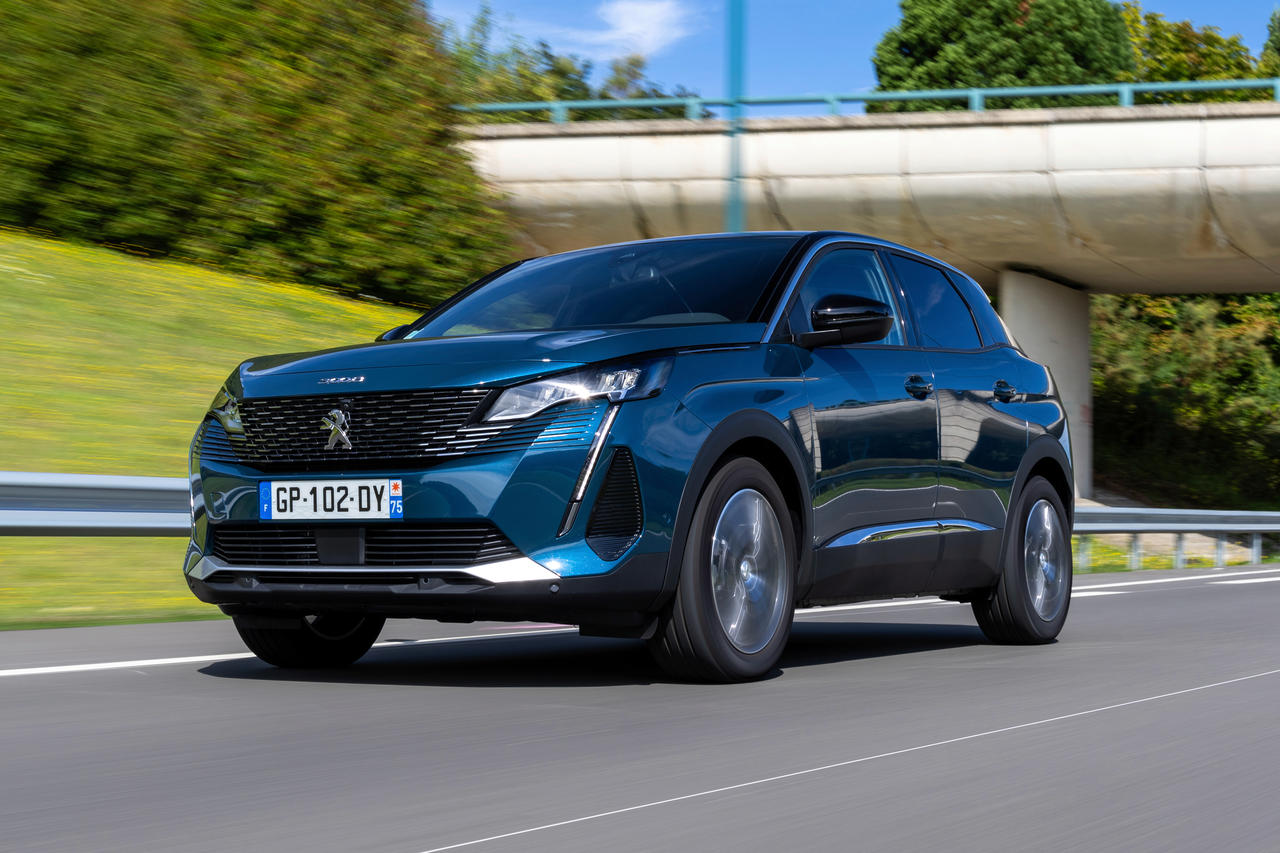 Diaporama et photos - Essai Peugeot 3008 Hybrid 136 : les vraies ...