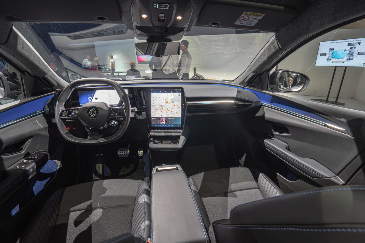 Renault dévoile le nouveau Scénic électrique, nos premières impressions ...