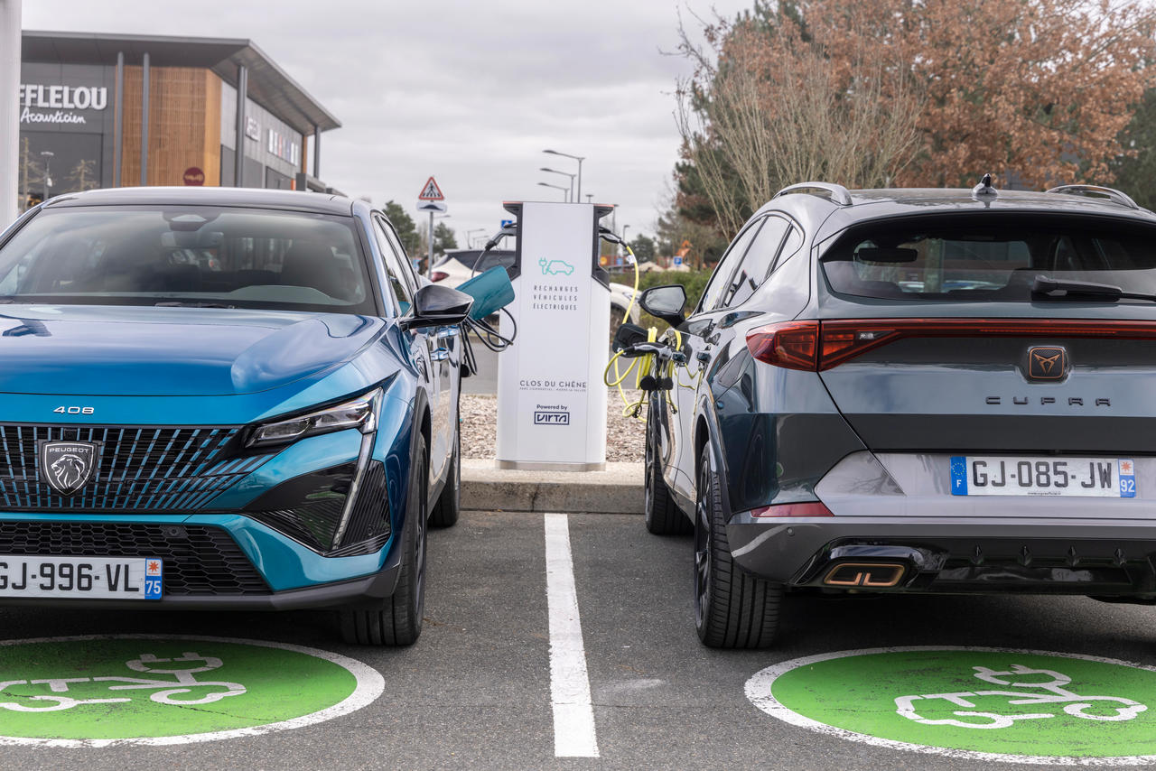 Photo 5 - Peugeot 408 et Cupra Formentor recharge - Malus au poids 2024 ...