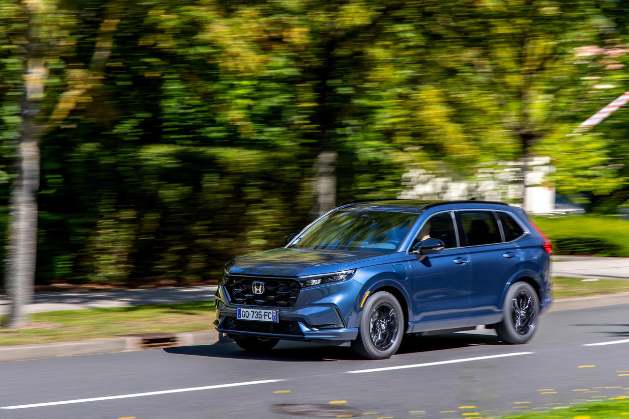 Photo 5 - Prix, fiche technique, essai : retrouvez notre avis sur le nouveau Honda CR-V hybride ...