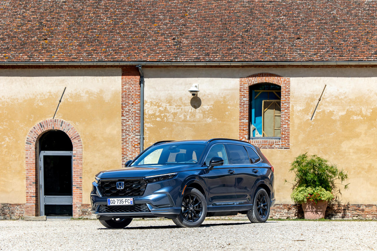 Photo 6 - Prix, fiche technique, essai : retrouvez notre avis sur le nouveau Honda CR-V hybride ...