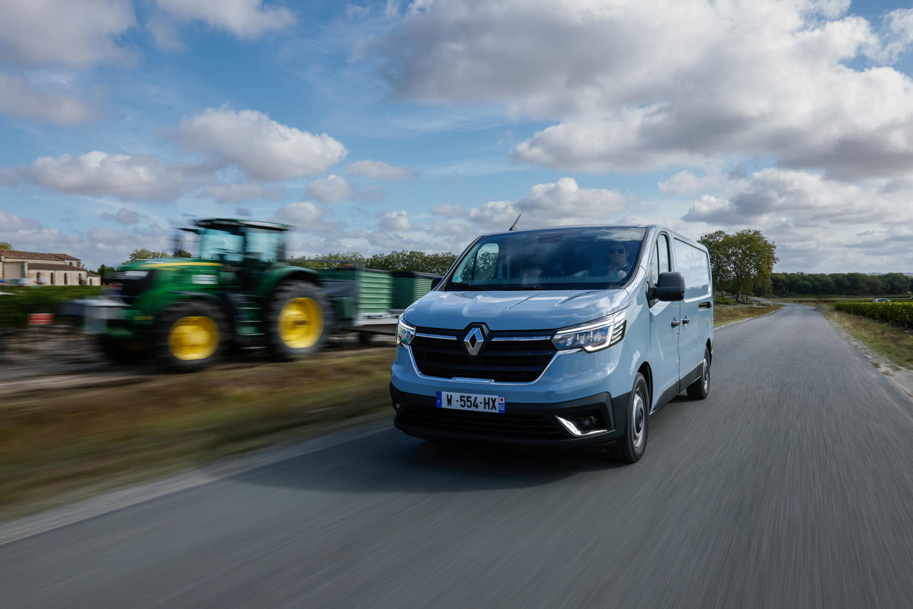 Photo 5 - Renault Trafic E-Tech - Essai Renault Trafic E-Tech (2023 ...