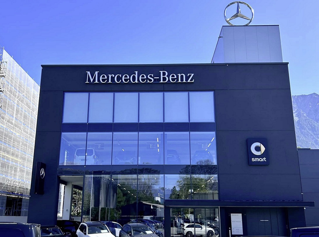 Photo 1 - Saga Mercedes groupe distribution - Le groupe RCM s’étend ...