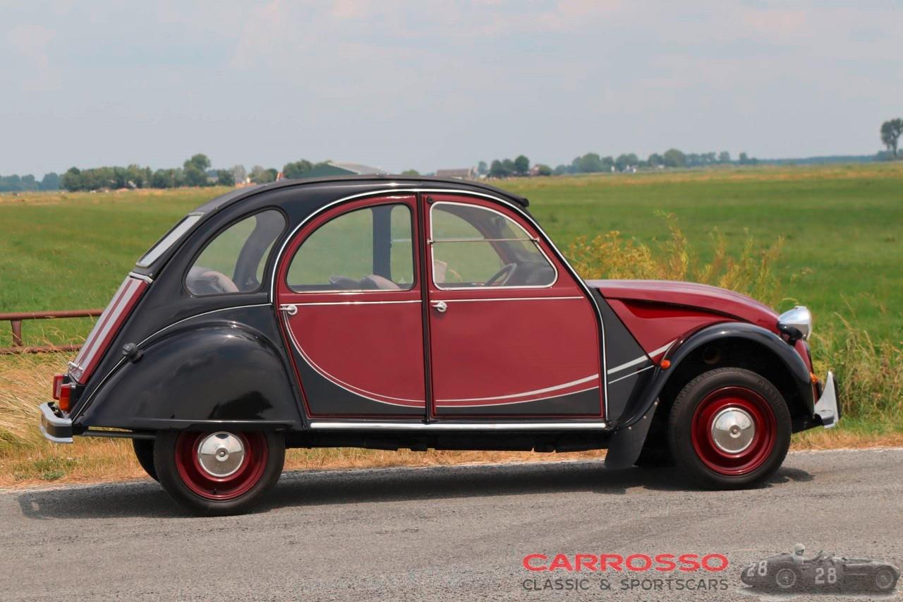 Diaporama et photos - Citroën 2CV. Il en reste des neuves, et elles ...