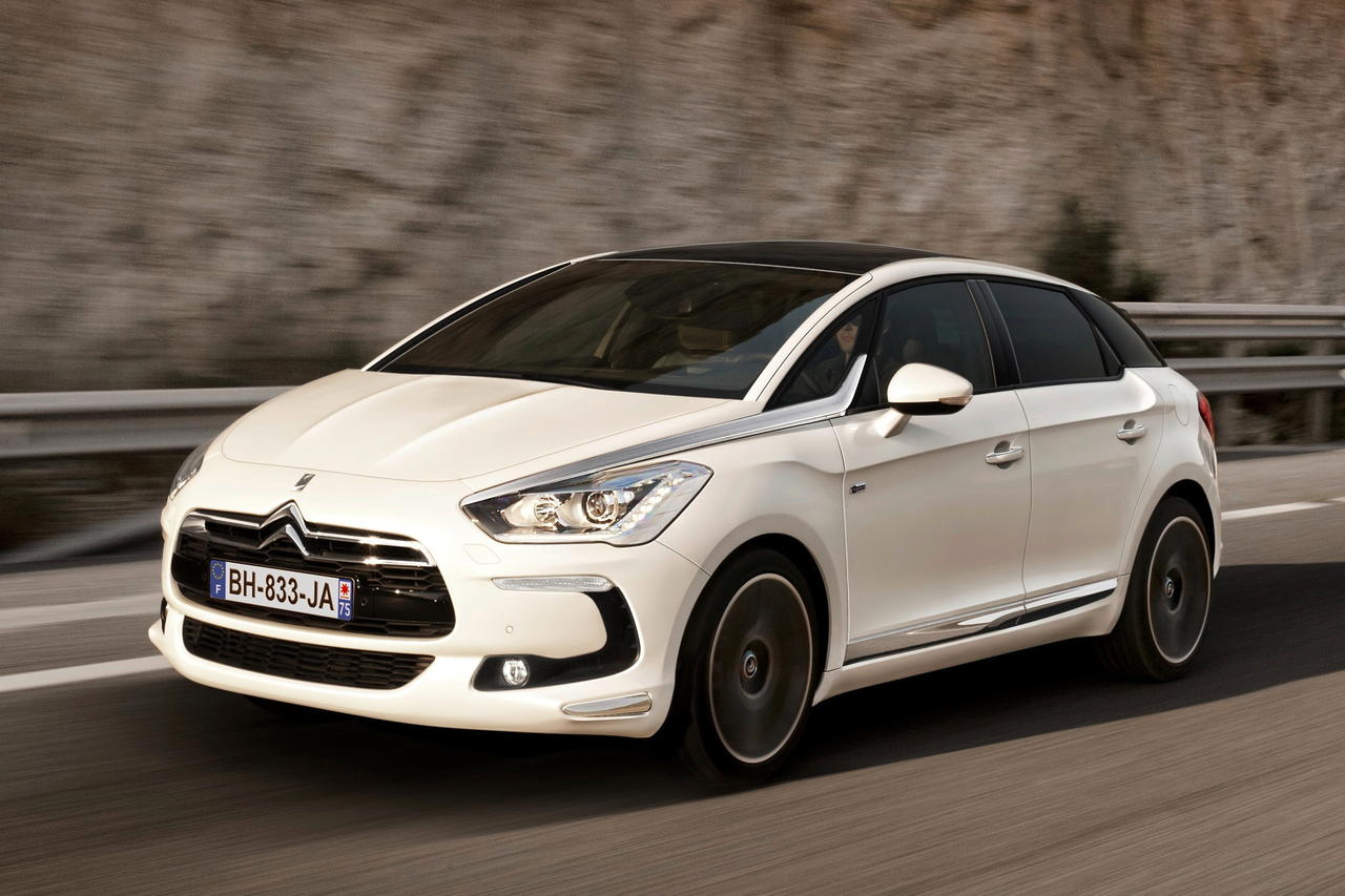 Photo 3 - citroen DS5 hybrid4 banche - Guide d’achat occasion : quel modèle hybride à moins de ...