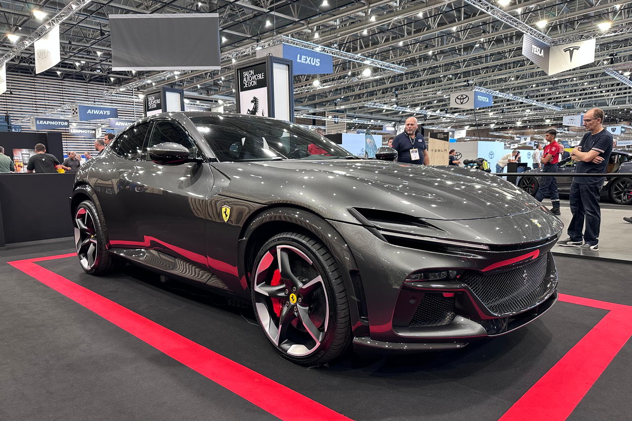 Photo 2 - Le Ferrari PuroSangue est la seule sportive exposée dotée d ...