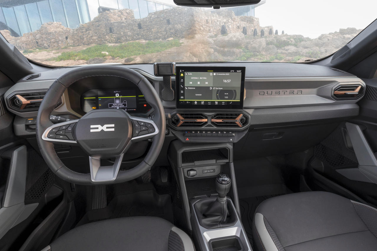 Photo 8 - Dacia Duster 3 planche de bord - Nouveau Dacia Duster 3 (2024 ...