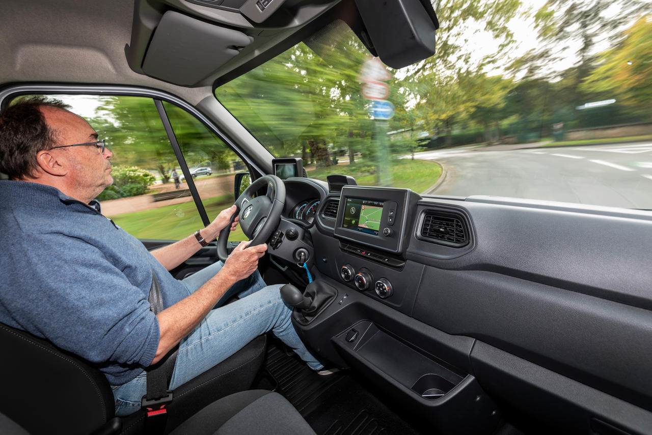 Essai Renault Master H2-Tech : une étape vers l'hydrogène de série