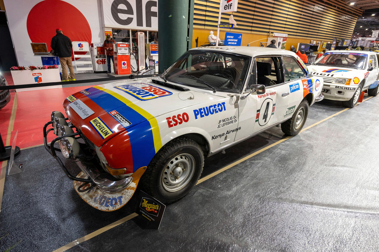 Photo 21 - La 504 Coupé V6 Rallye a gagné le rallye du Bandama en Côte ...