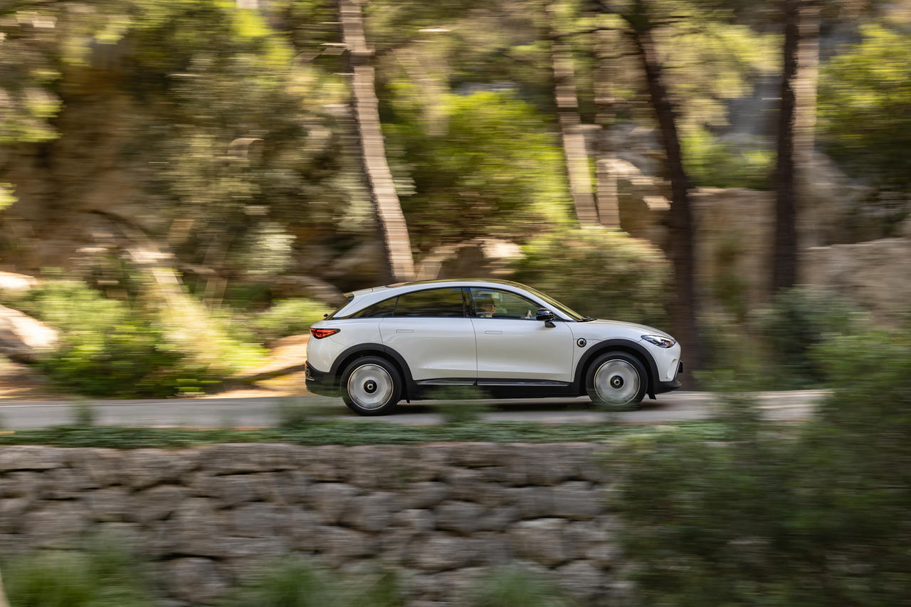 Photo 3 - L'autonomie du SUV-coupé s'étend de 325 km avec une batterie ...