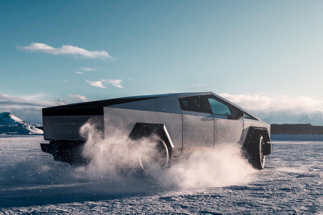 Photo 5 - Le Cybertruck, pick-up pour le moins exubérant, est fabriqué ...