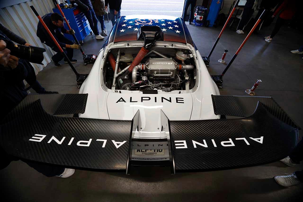 Photo 15 - Le 4-cylindres 1.8 a été conservé sous le capot arrière de l'A110 Pikes Peak. - Essai ...