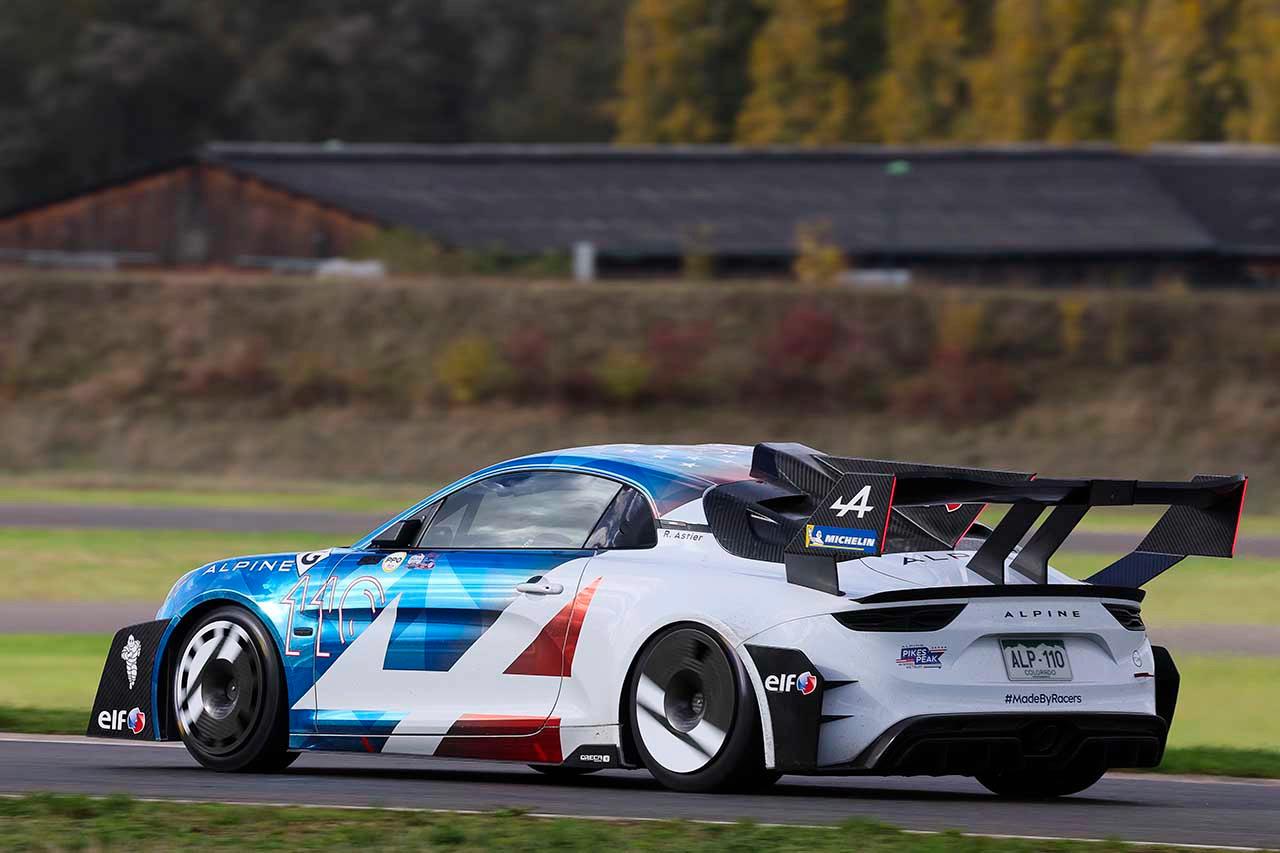 Photo 6 - L'aileron de l'A110 Pikes Peak offre 350 kg d'appui aérodynamique à 200 km/h. - Essai ...