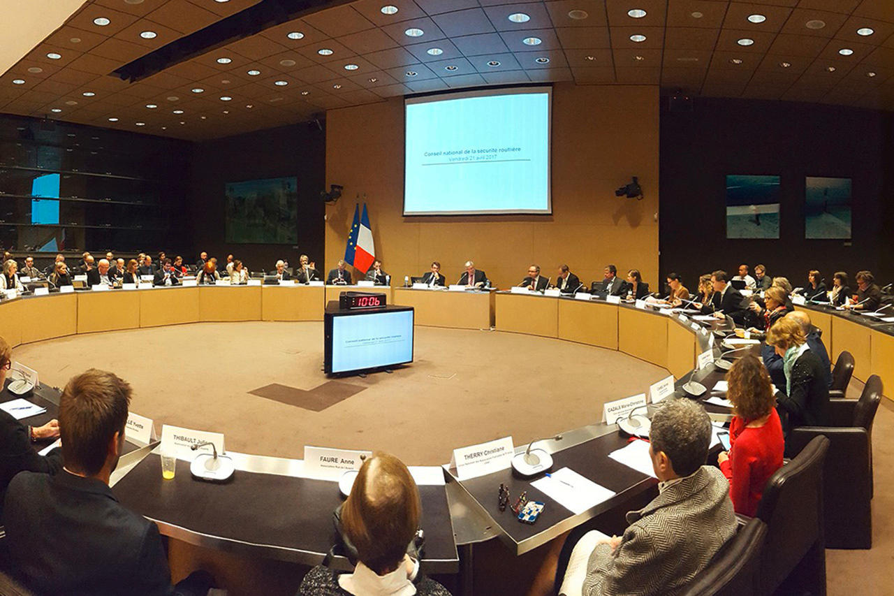 Photo 3 - Une séance plénière du CNSR en 2017. - Contrôle médical ...