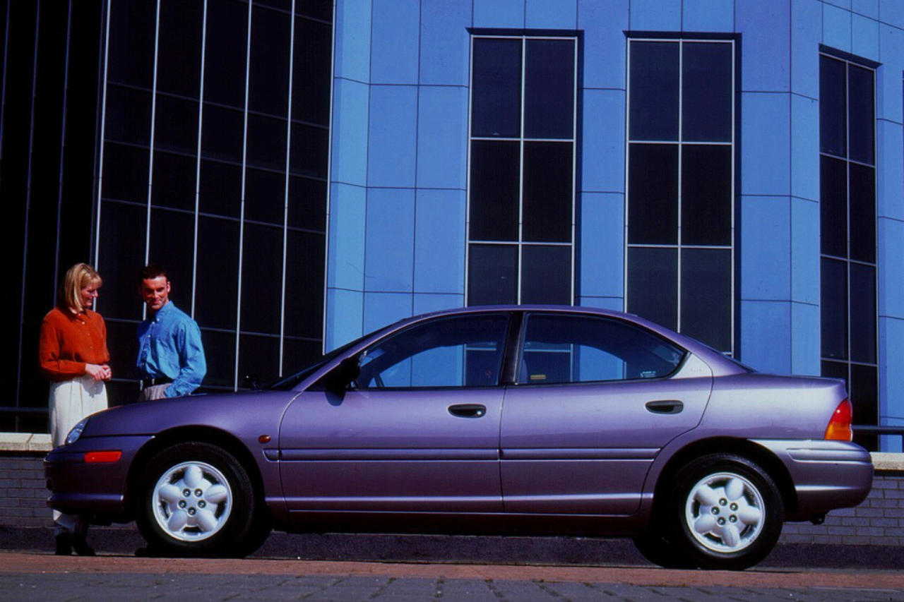 Photo 15 - Vous ne connaissez pas la Chrysler Neon ? Pas étonnant ...
