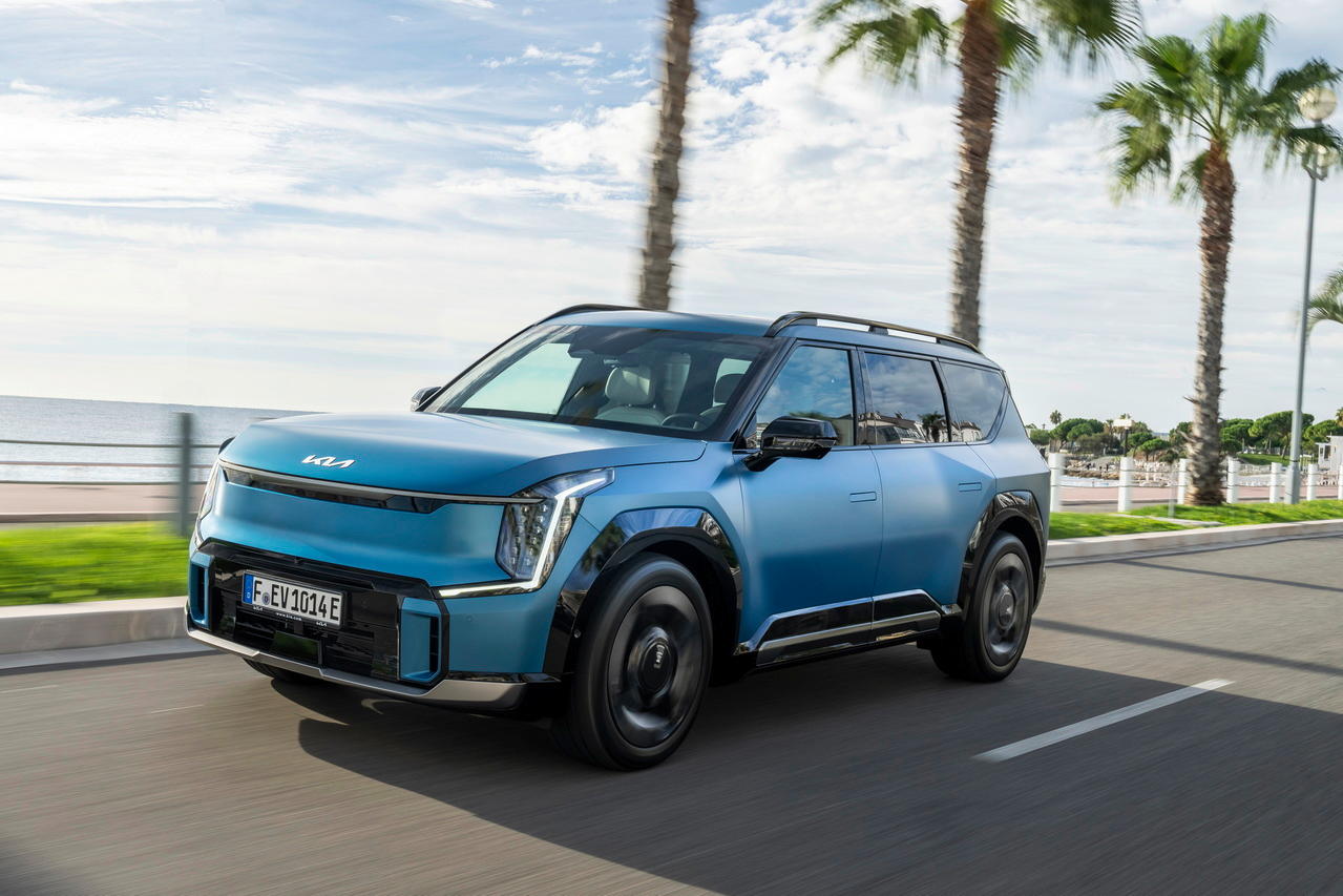 Photo 8 - voiture de l'annee 2024 trophees de l'argus - Trophées de L ...