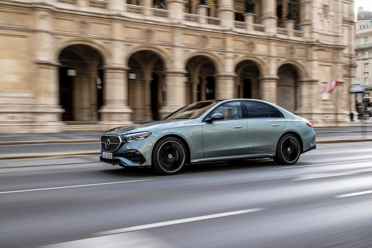 Essai Mercedes Classe E (2023) : la technologie au service de la tradition