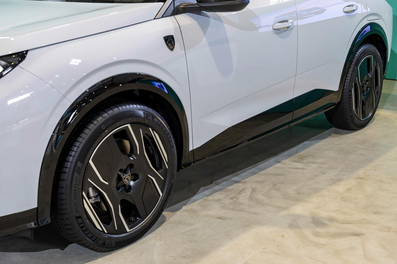 Peugeot 3008 (2023). Peugeot réinvente son SUV, bienvenue à bord