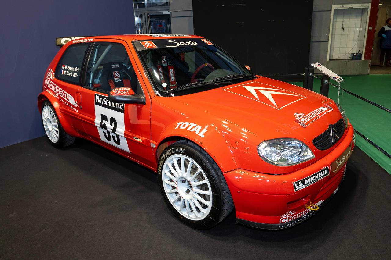 Photo 2 - C'est à bord d'une Citroën Saxo Super 1600 que Sébastien Loeb ...