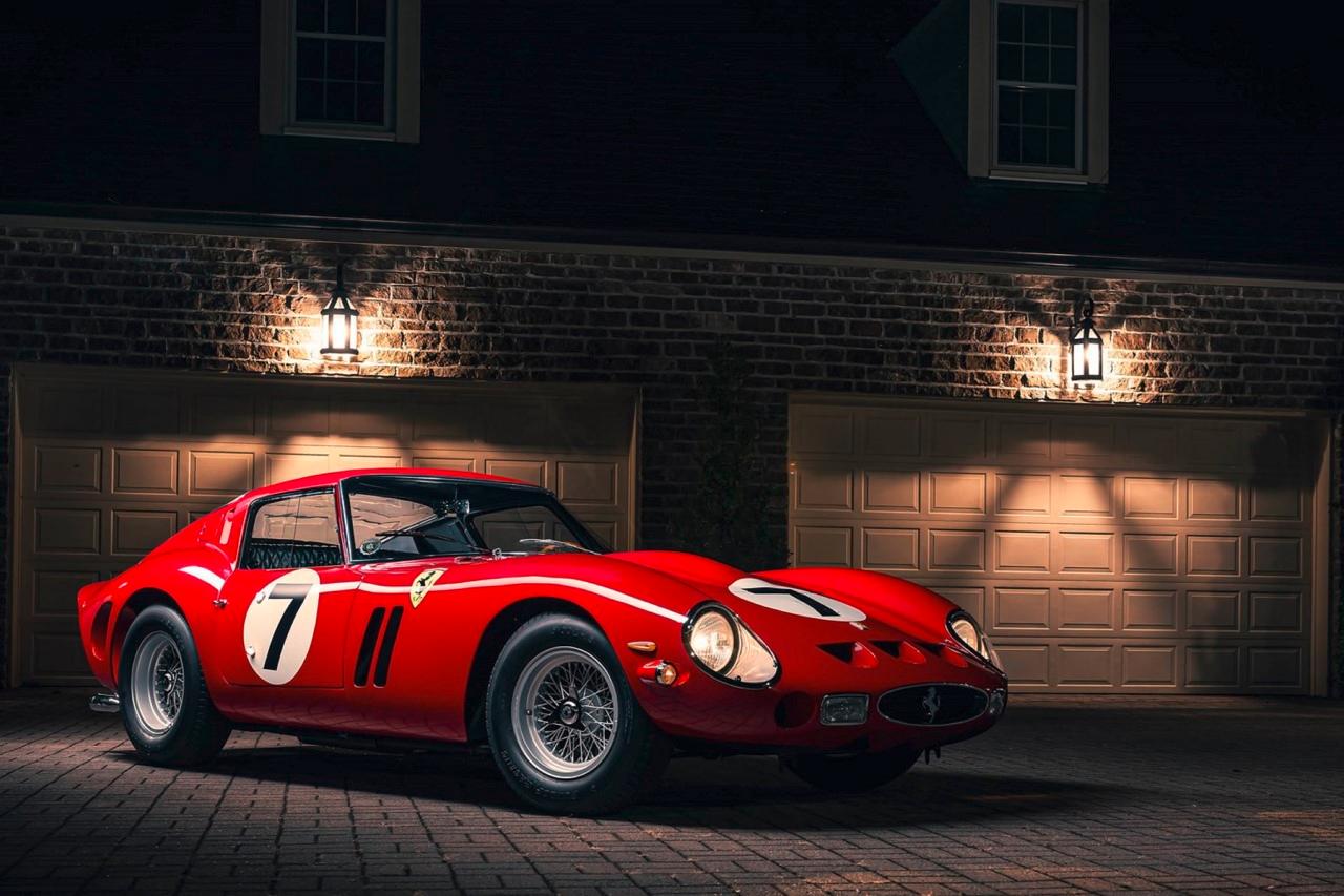 Photo 2 - Cette Ferrari 250/330 GTO a été adjugée 51,7 millions de ...