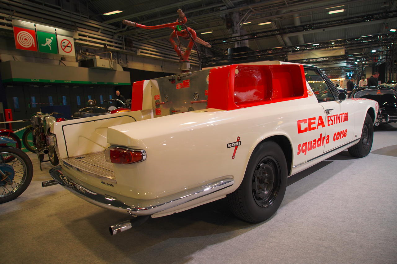 Une insolite Maserati Quattroporte pick-up incendie exposée à ...