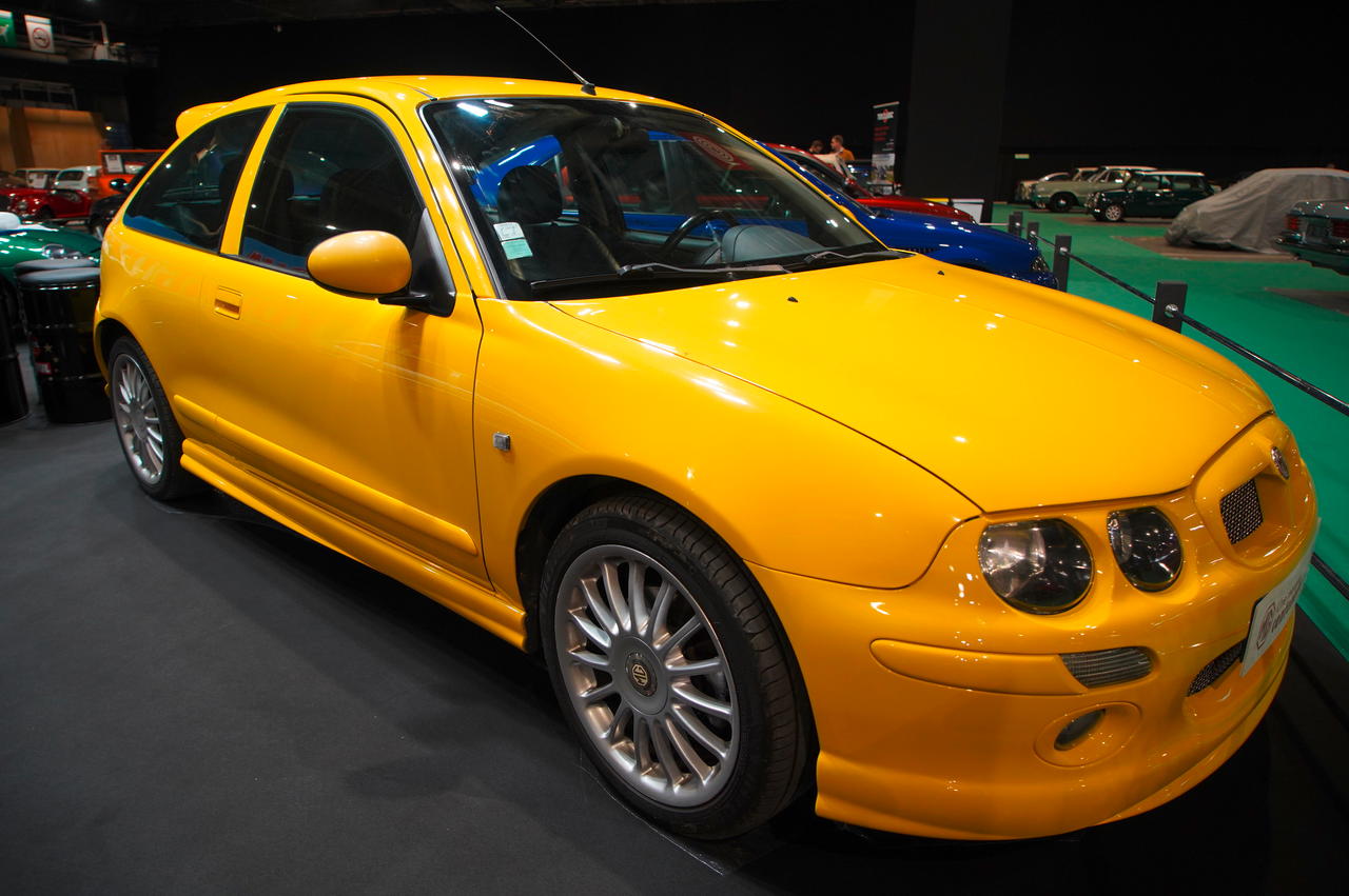 Photo 5 - MG ZR 160 (2001-2005). - Rétromobile 2024. Les youngtimers ...