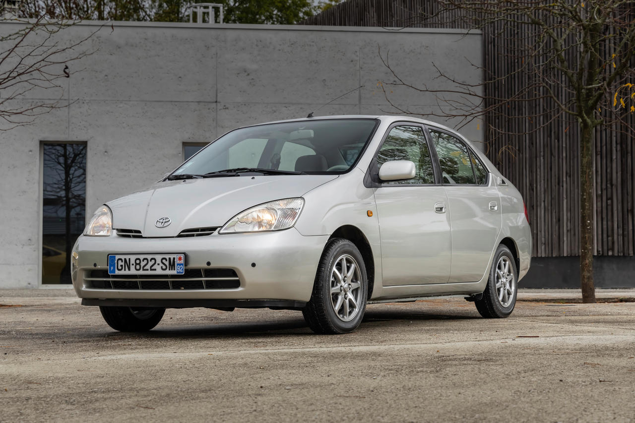 Diaporama et photos - Essai rétro Toyota Prius 1 : ancêtre des hybrides ...