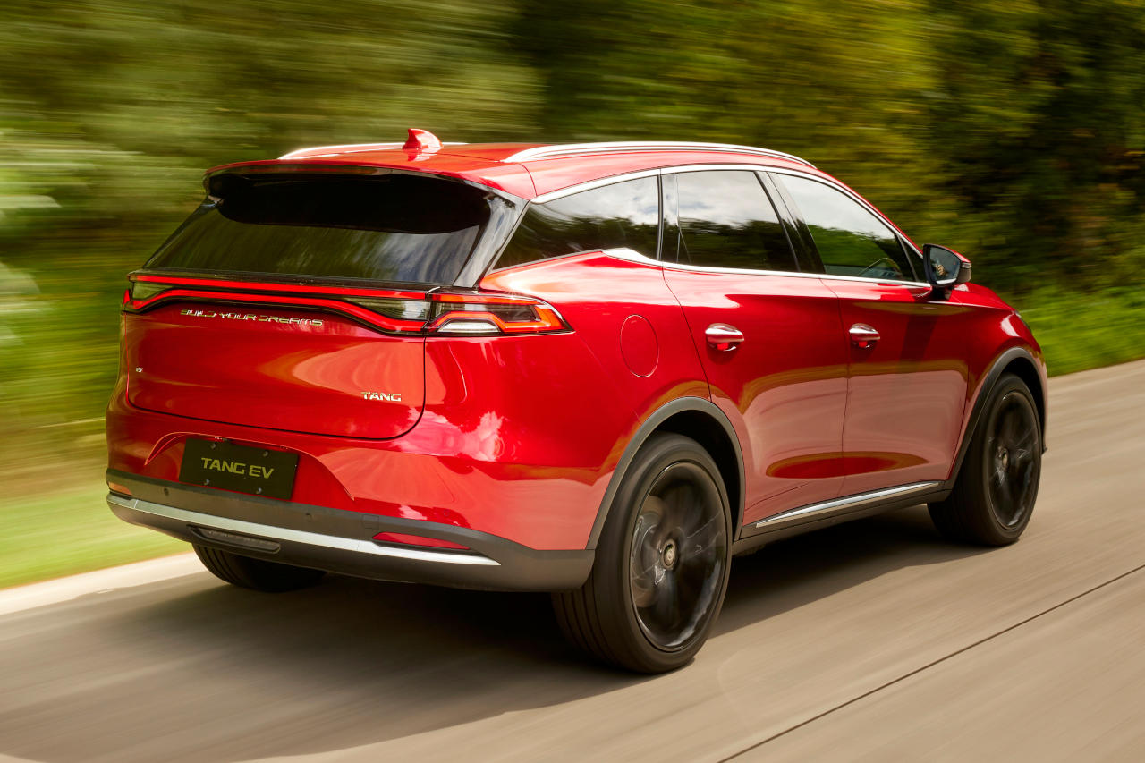 Photo 24 - BYD tang rouge - Top 30 des voitures électriques neuves les ...