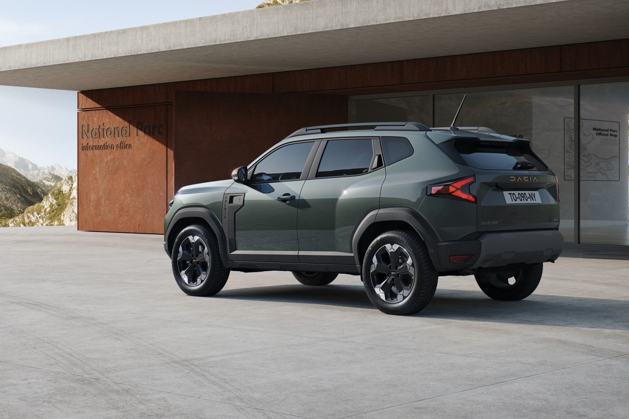 Photo 5 - Dacia Duster gris - Dacia. Les futurs modèles jusqu'en 2027 ...