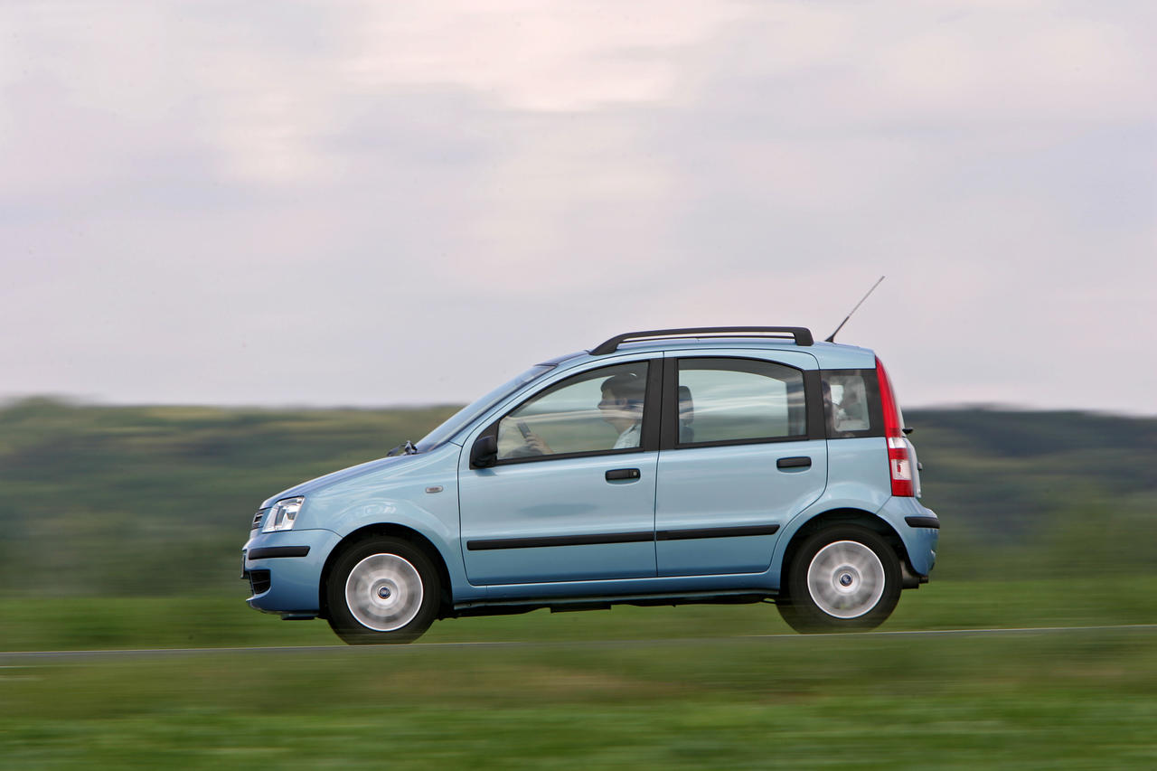 Photo 8 - Fiat panda 2 bleu clair profil - Guide d’achat : quelle ...