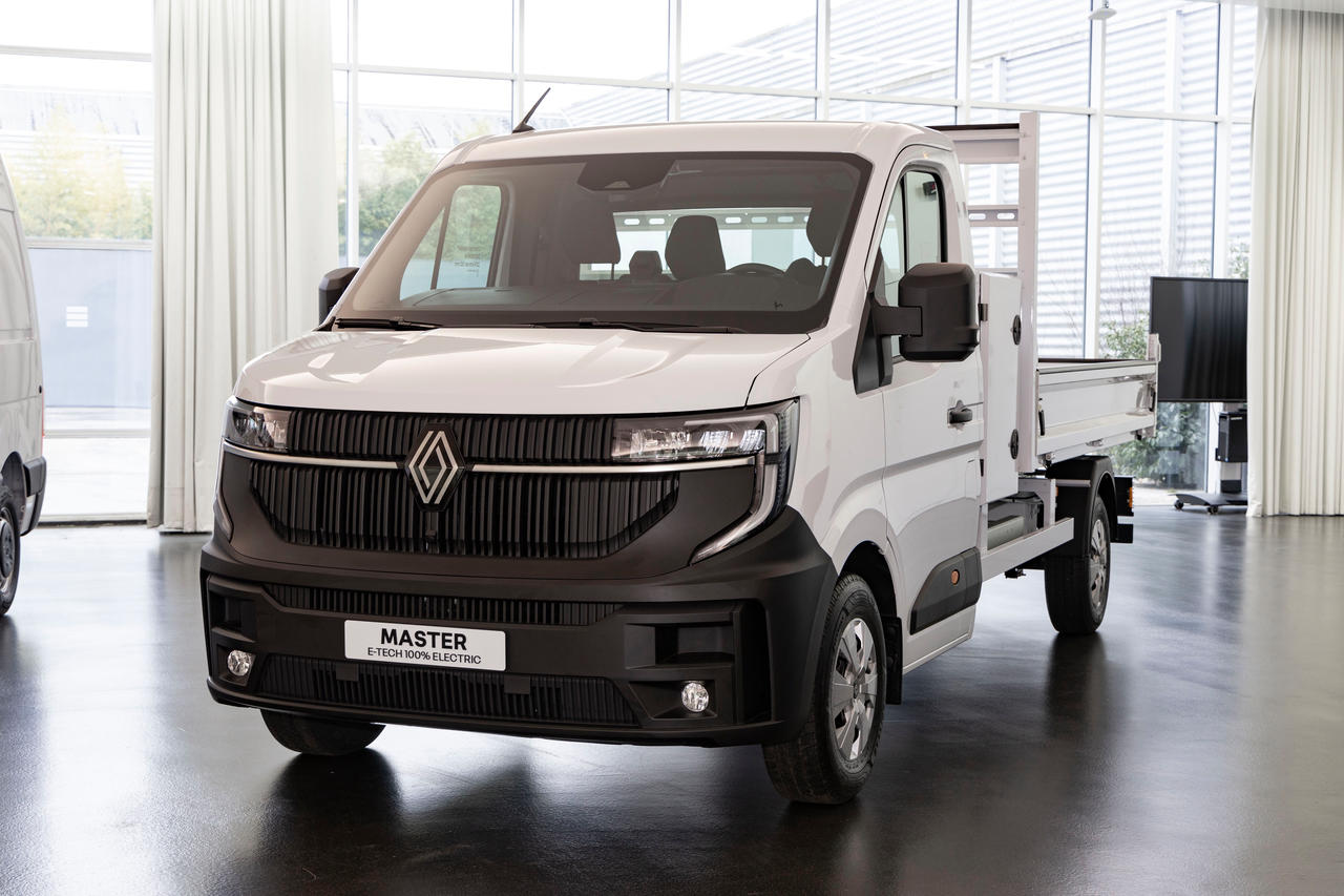 Photo 3 - Pour coller aux besoins de tous les professionnels, quarante ...