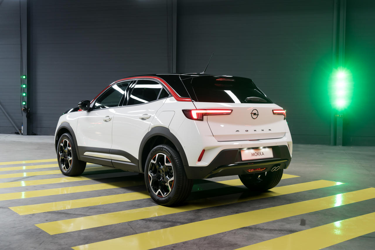 Opel Mokka (2024). Lancement du SUV micro-hybride et hausse des prix ...