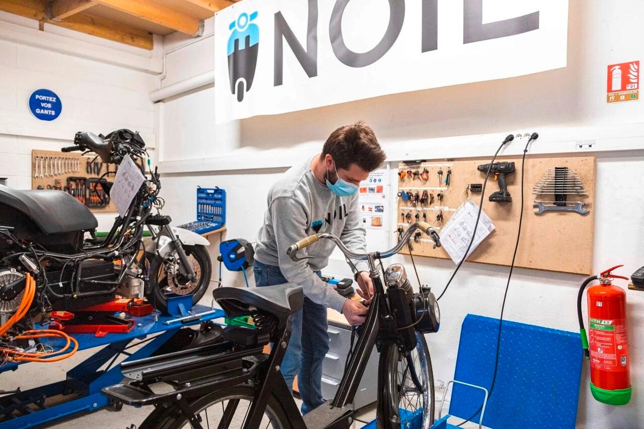 Photo 5 - Noil opère du rétrofit sur véhicules à deux et trois roues de ...